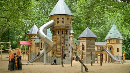 Hogwarts in Berlin: This Playground Attracts Harry Potter Fans